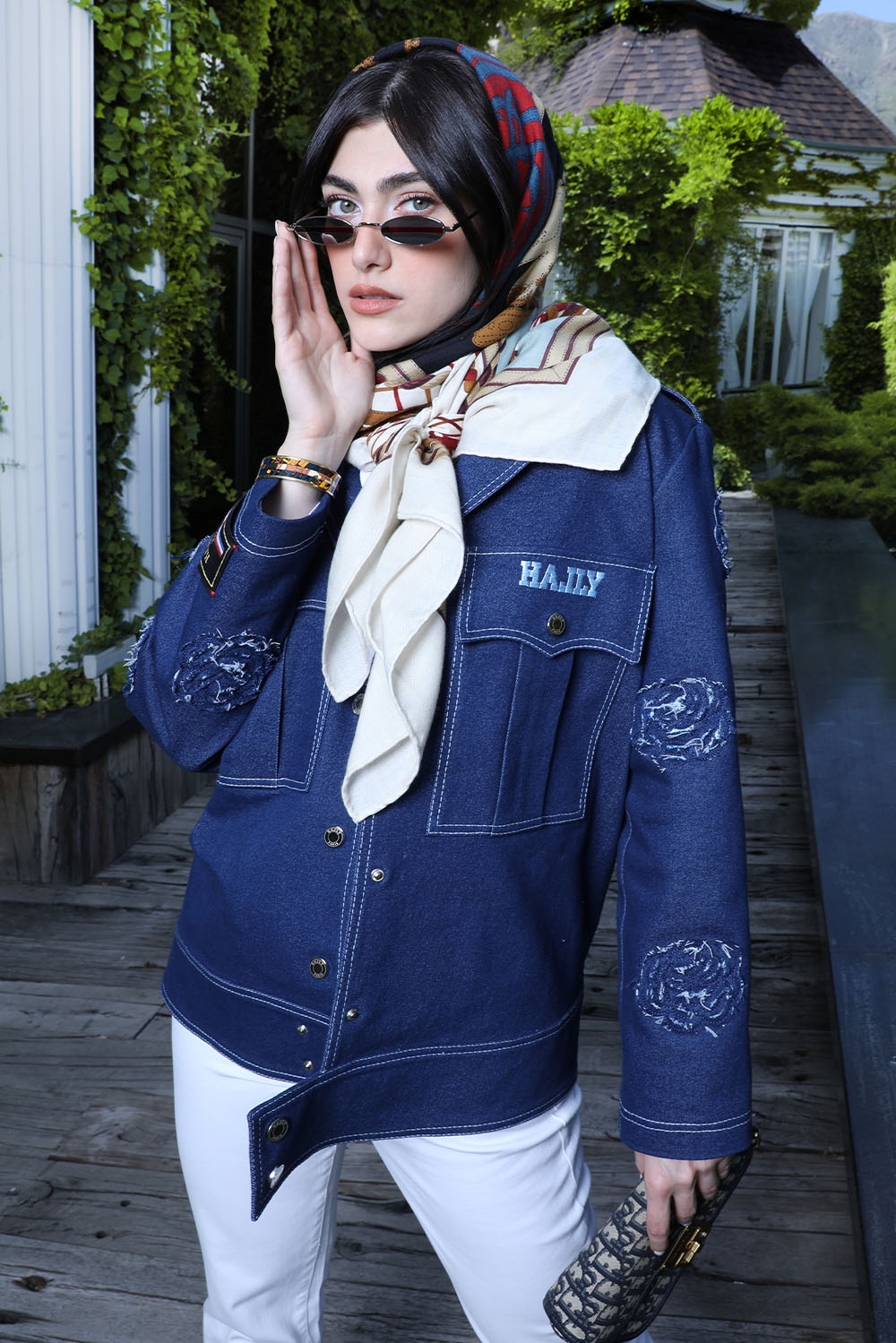 Short denim coat with flower embroidery and Hally logo on front pocket ...